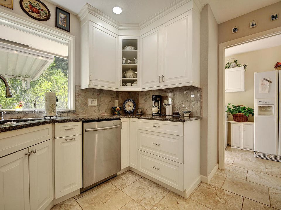 11307 Alhambra Dr, Austin, TX 78759 | Zillow