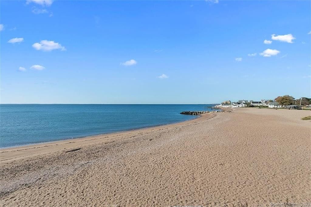 96 Cosey Beach Ave APT 3, East Haven, CT 06512 | Zillow