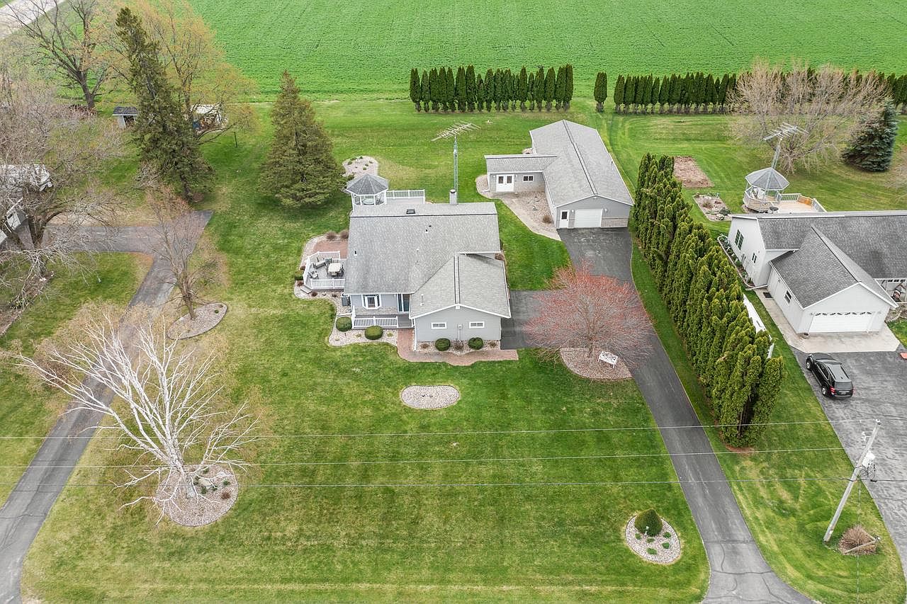 W11324 Rose-Eld ROAD, Ripon, WI 54971 | Zillow