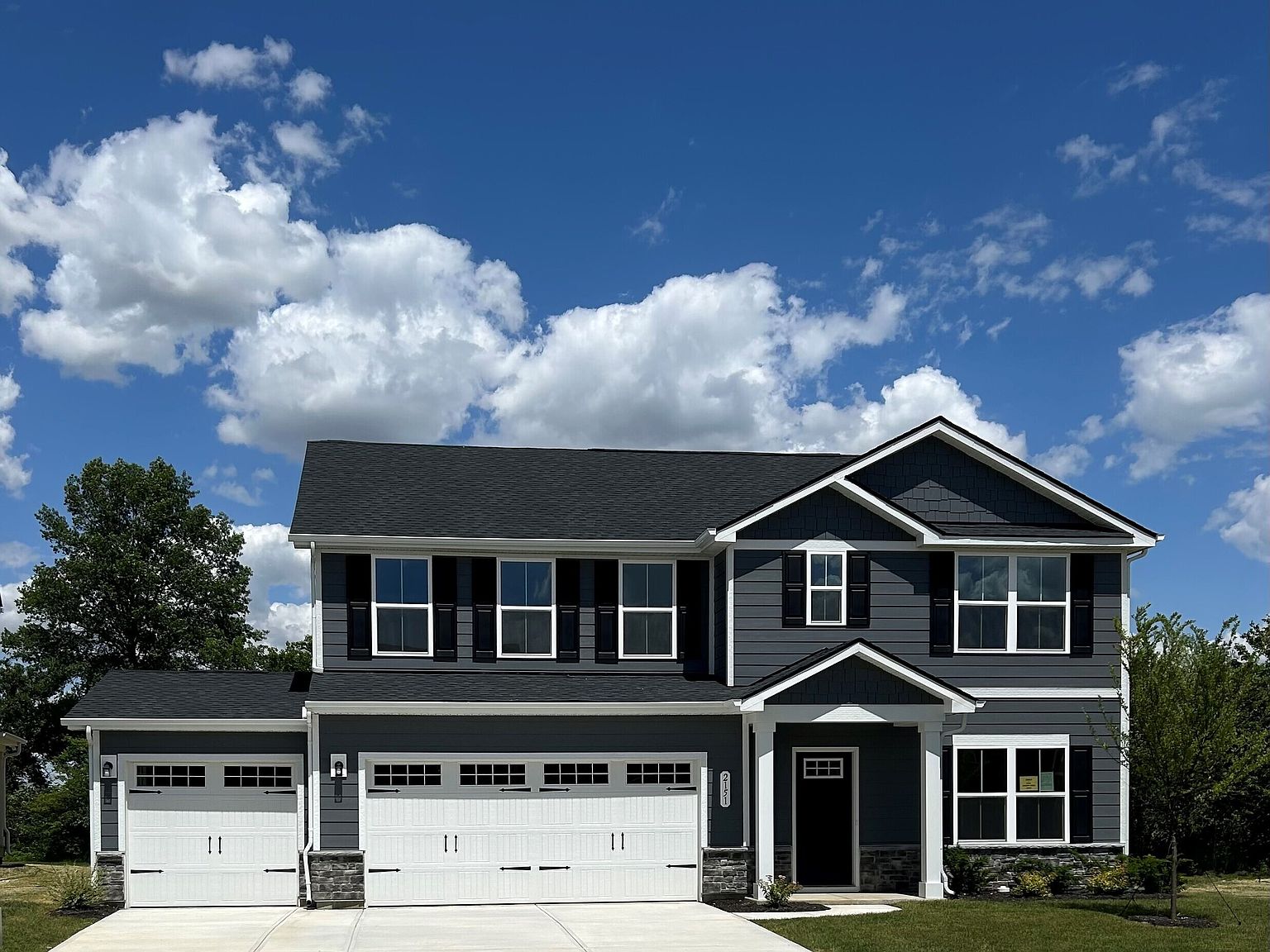 2151 Holiday Creek Dr, Whitestown, IN 46075 | Zillow