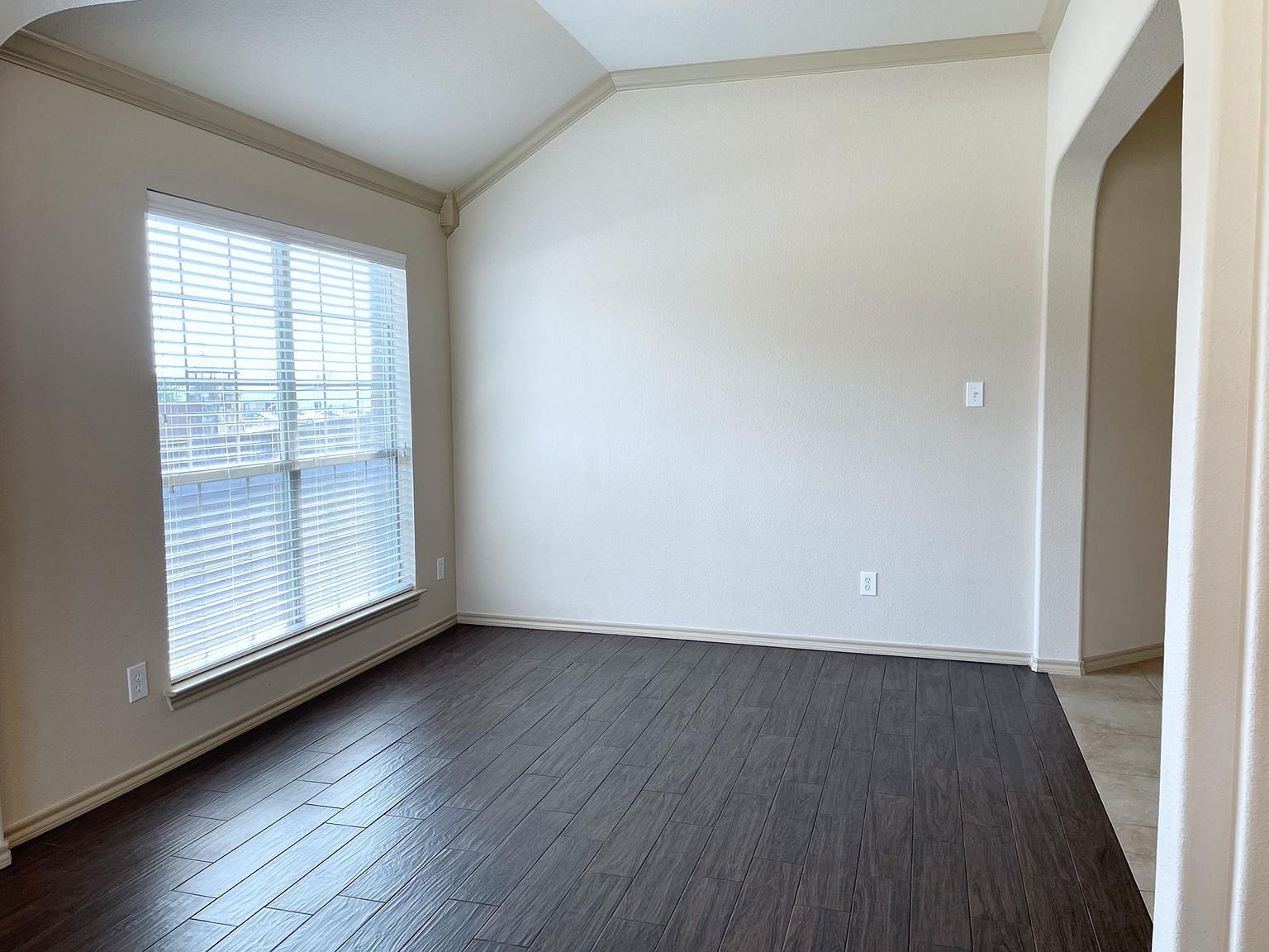 10101 Red Bluff Ln, Fort Worth, TX 76177 | Zillow