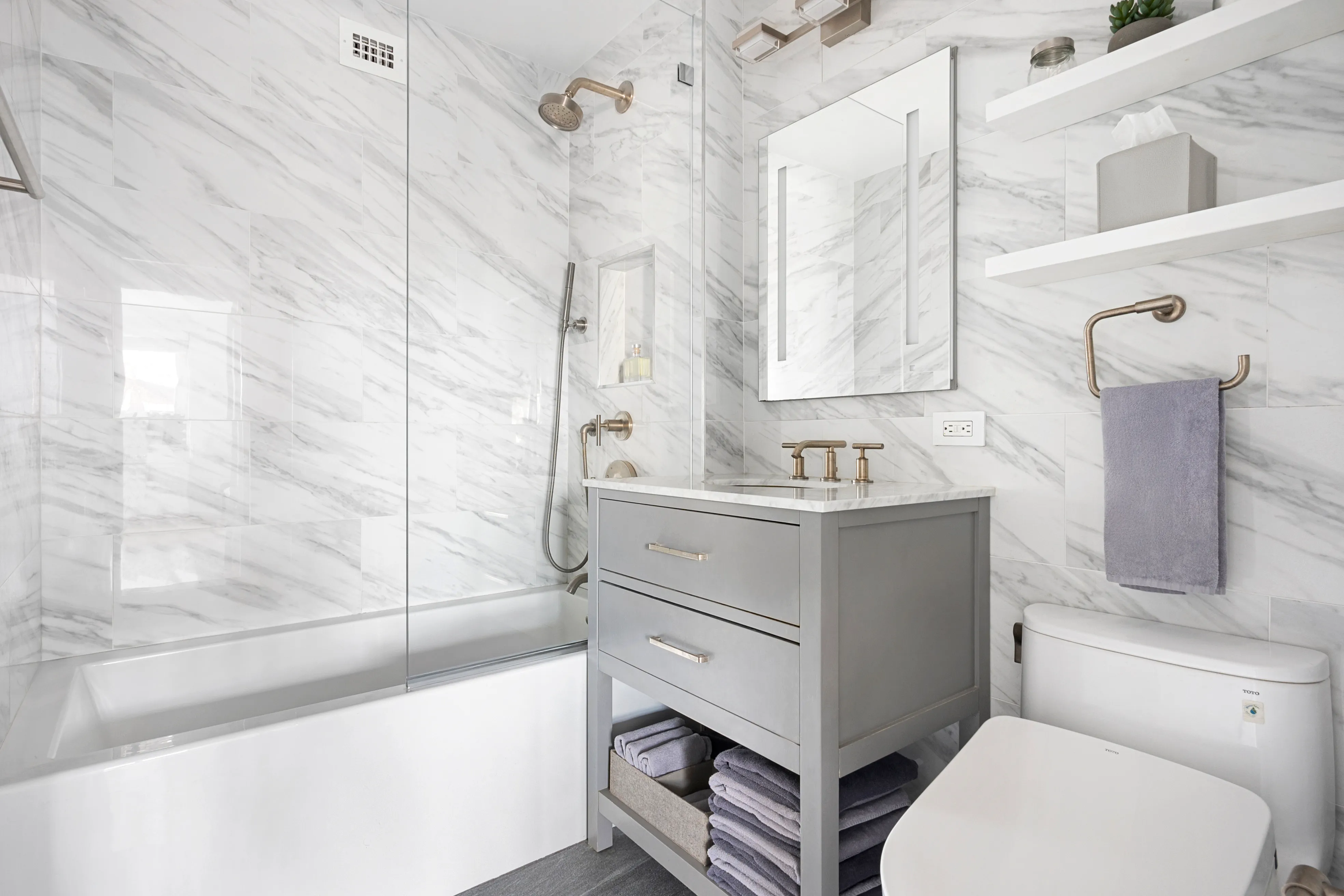 201 West 70th Street #16C in Lincoln Square, Manhattan | StreetEasy