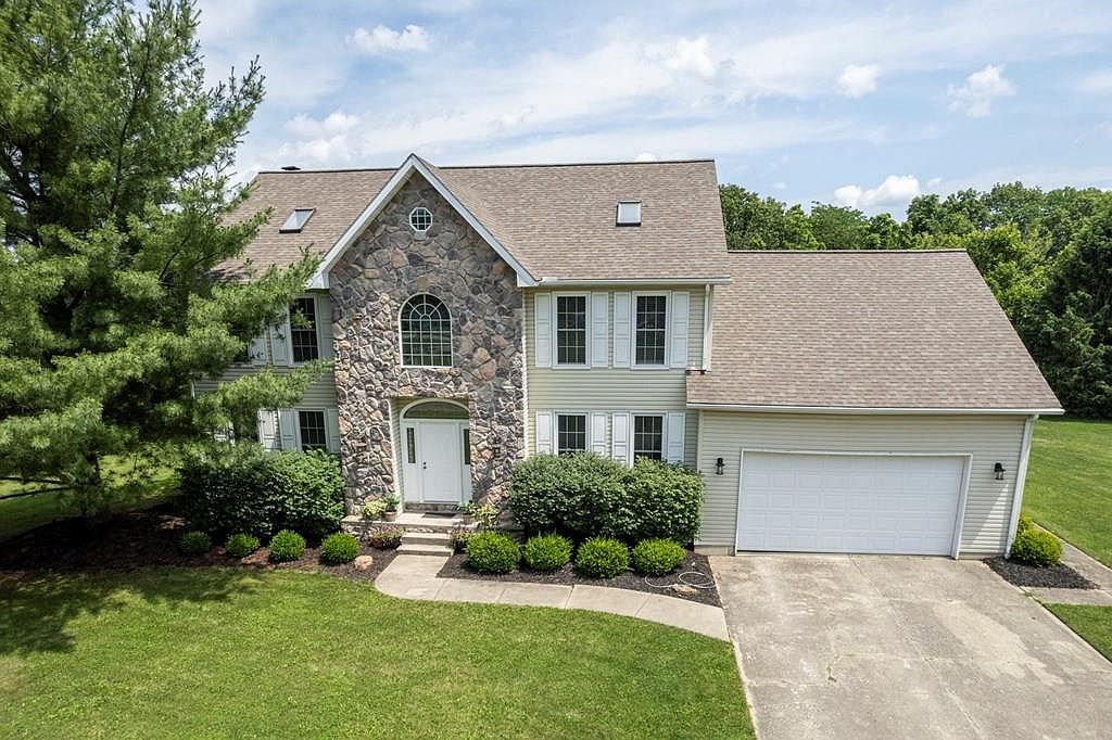 295 Center View Dr, Piketon, OH 45661 | Zillow
