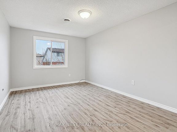 262 Kenora Ave #43, Hamilton, ON L8E 3Y3 | MLS #X7342606 | Zillow
