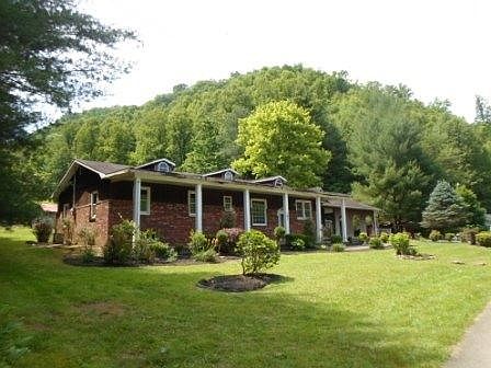 181 Squire Ln, Topmost, KY 41862 | Zillow