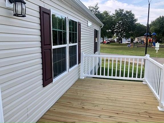 92 Fox Cir #92, Lockport, NY 14094 | Zillow