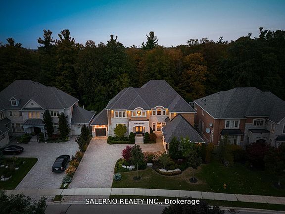 211 Grand Vellore Cres, Vaughan, ON L4H 0N9 | Zillow