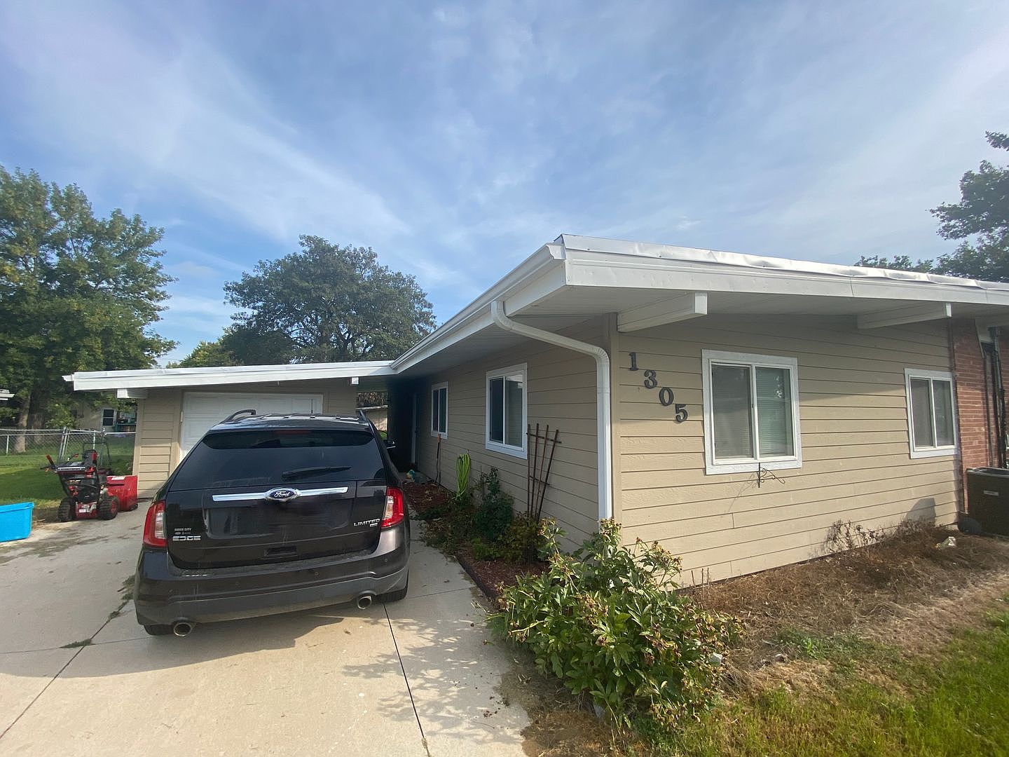 1305 Vandenberg Cir, Sergeant Bluff, IA 51054 | Zillow