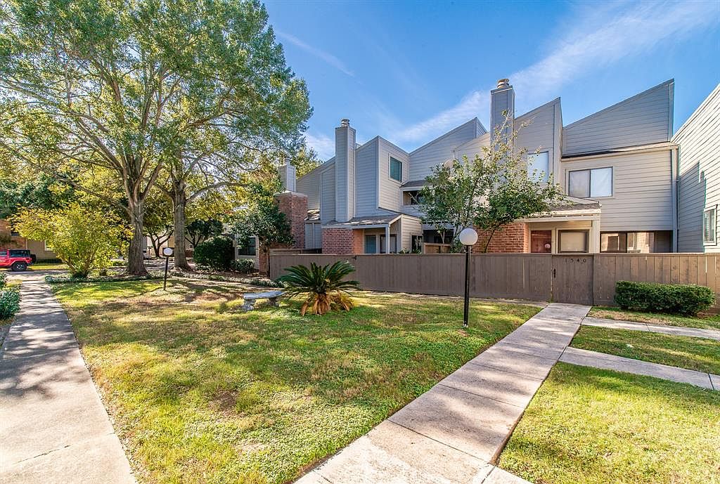 1542 Prairie Grove Dr, Houston, TX 77077 | Zillow