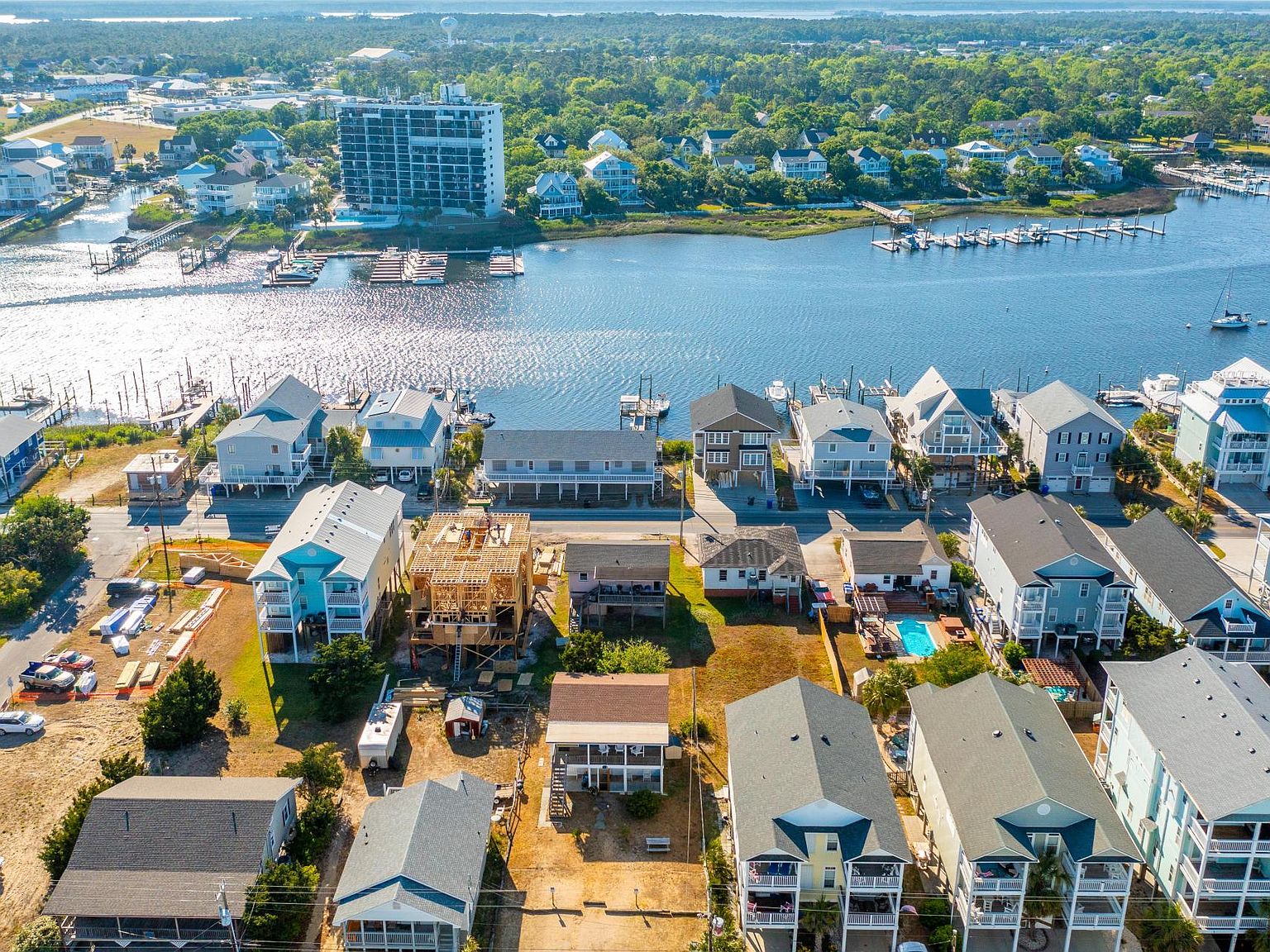 807 Carolina Beach Ave N, Carolina Beach, NC 28428 | Zillow
