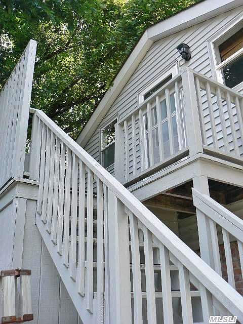 80 Old Post Rd, Mount Sinai, NY 11766 | Zillow