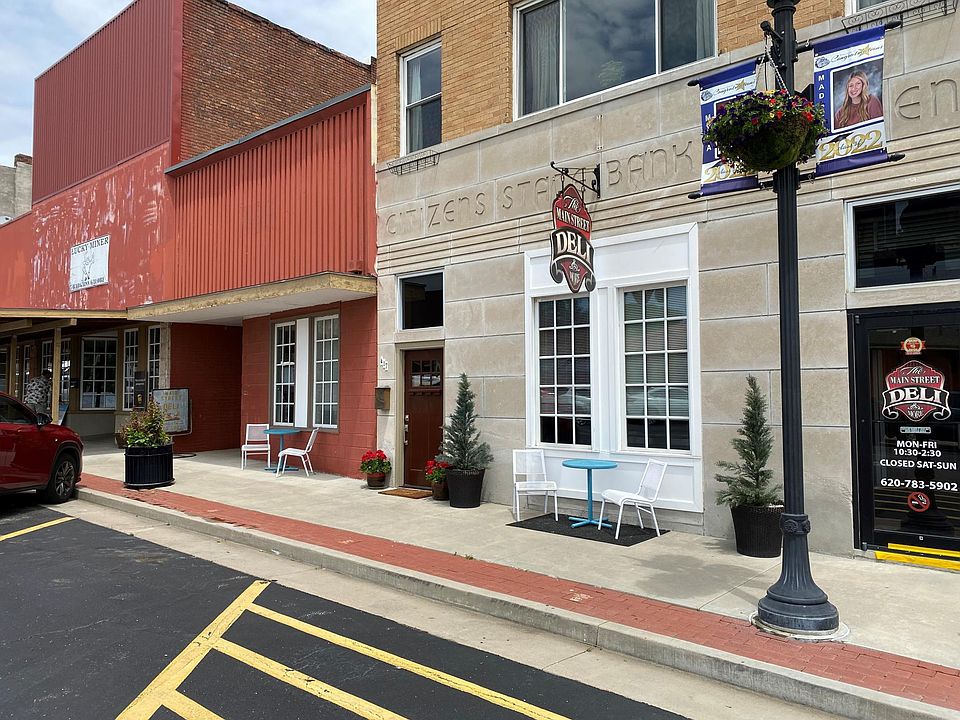 417 S Main St, Galena, KS 66739 | Zillow