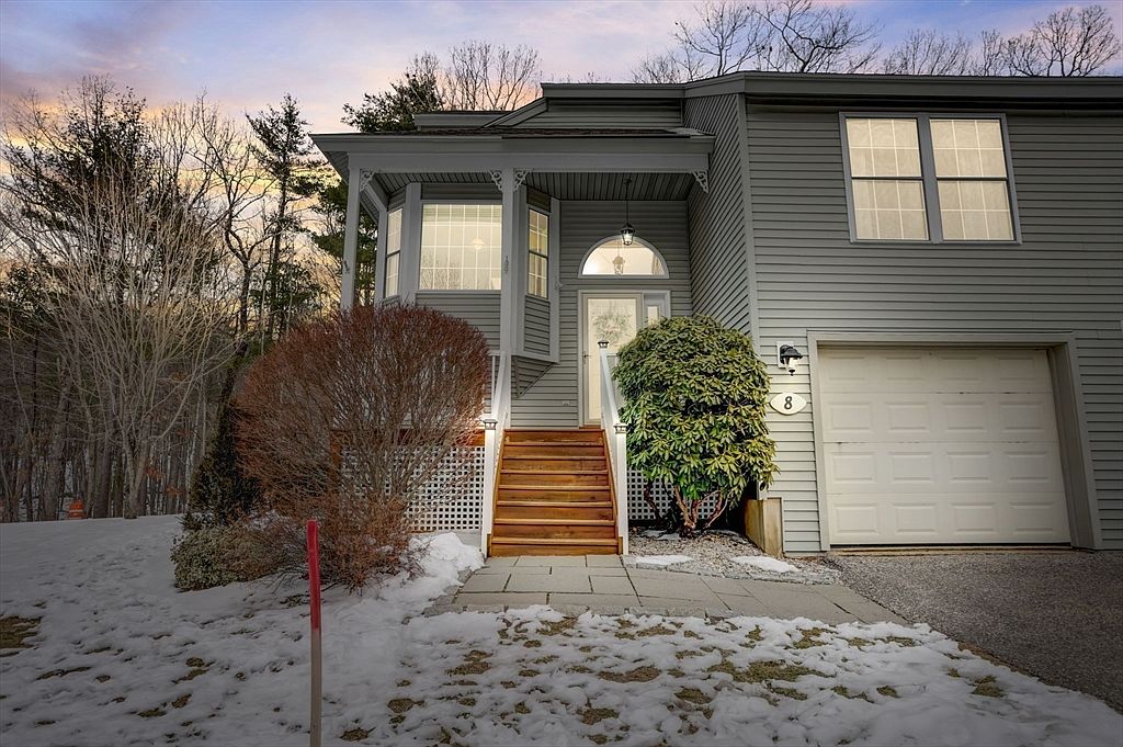 8 Henri Ct #8, Atkinson, NH 03811 | Zillow