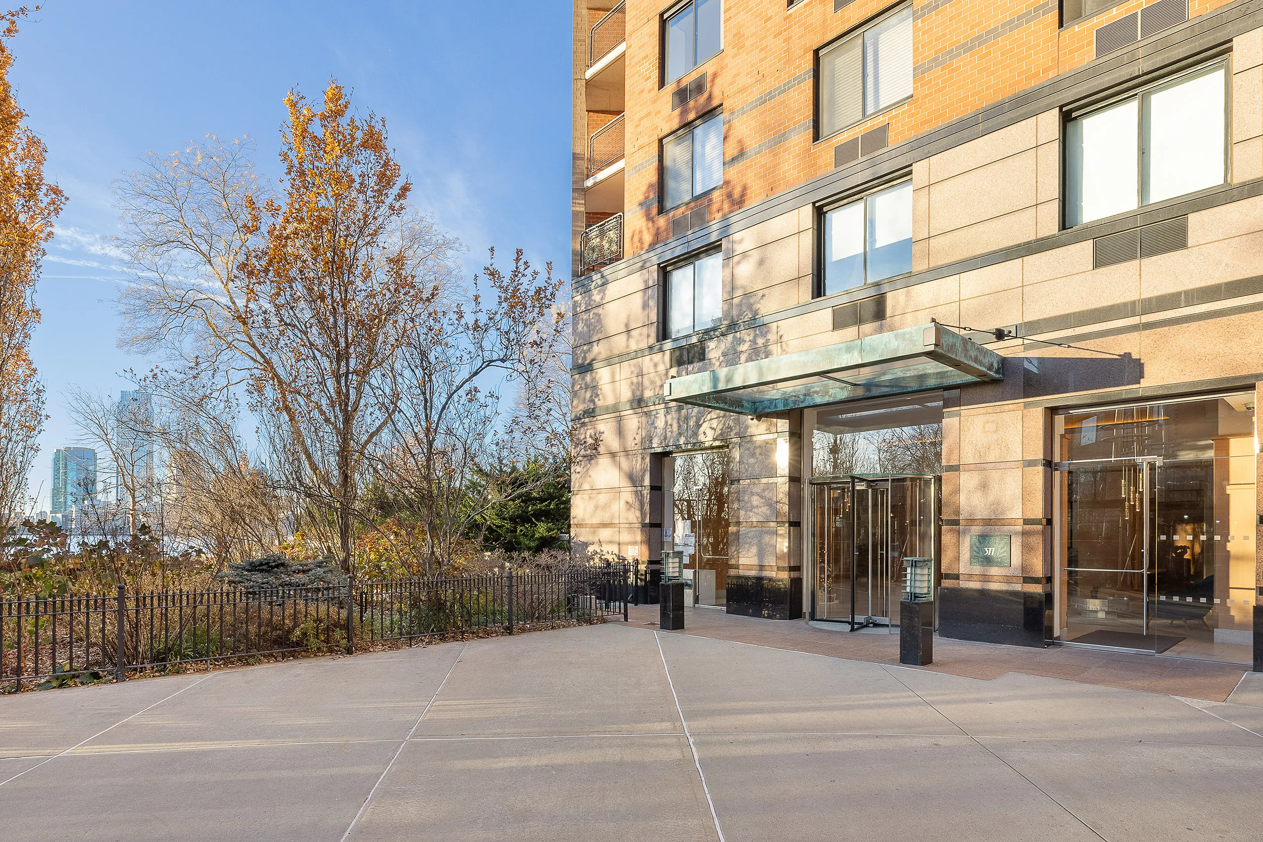 377 Rector Place #11A in Battery Park City, Manhattan | StreetEasy