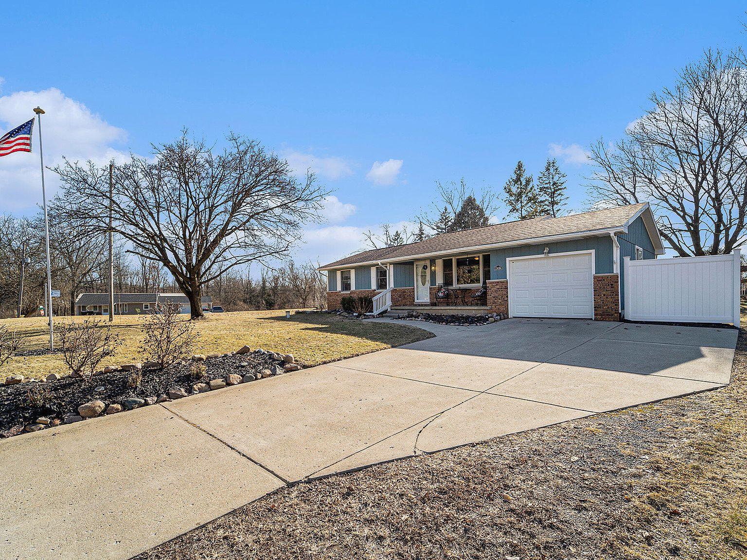 11494 Hewitt Rd, Brooklyn, MI 49230 | Zillow
