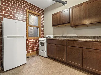 517 6th St Racine WI | Zillow