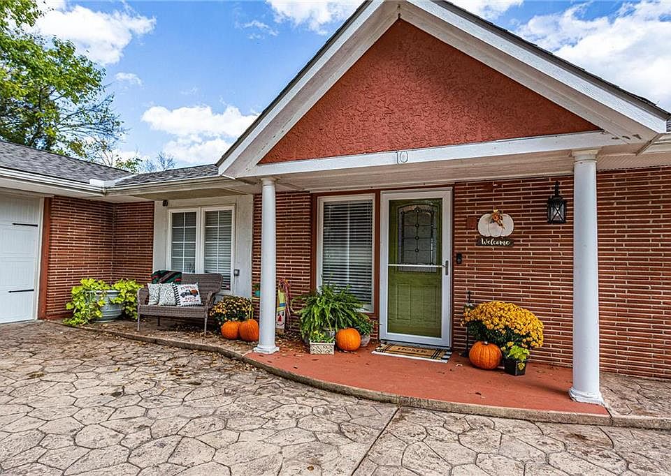 10 Pemford Pl, Liberty, MO 64068 | Zillow