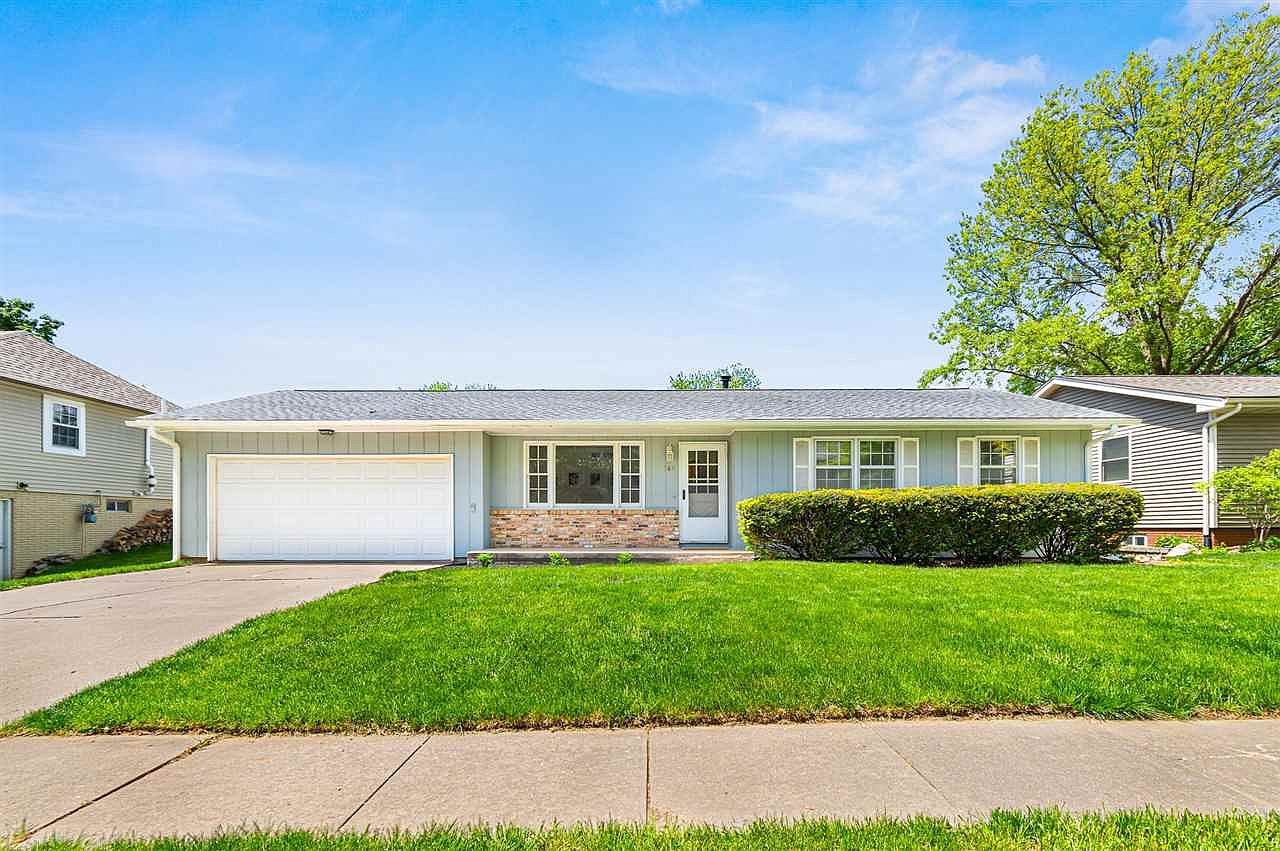 765 Keswick Dr, Iowa City, IA 52246 | Zillow