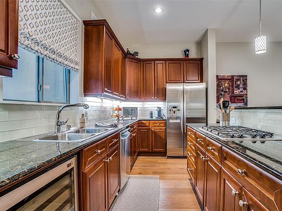 2335 Clark St, Dallas, TX 75204 | Zillow