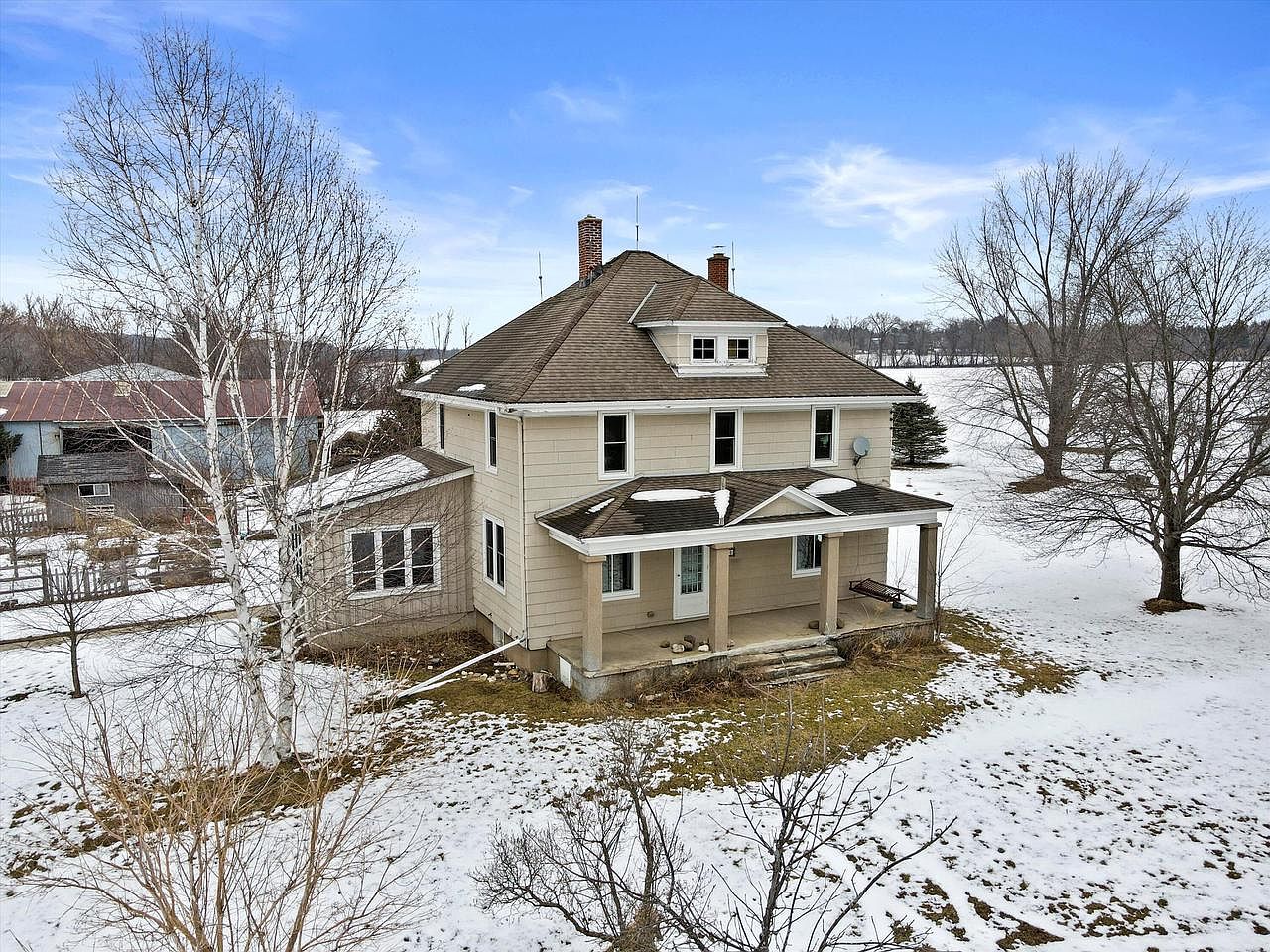 5240 Elmwood RD, Colgate, WI 53017 | Zillow