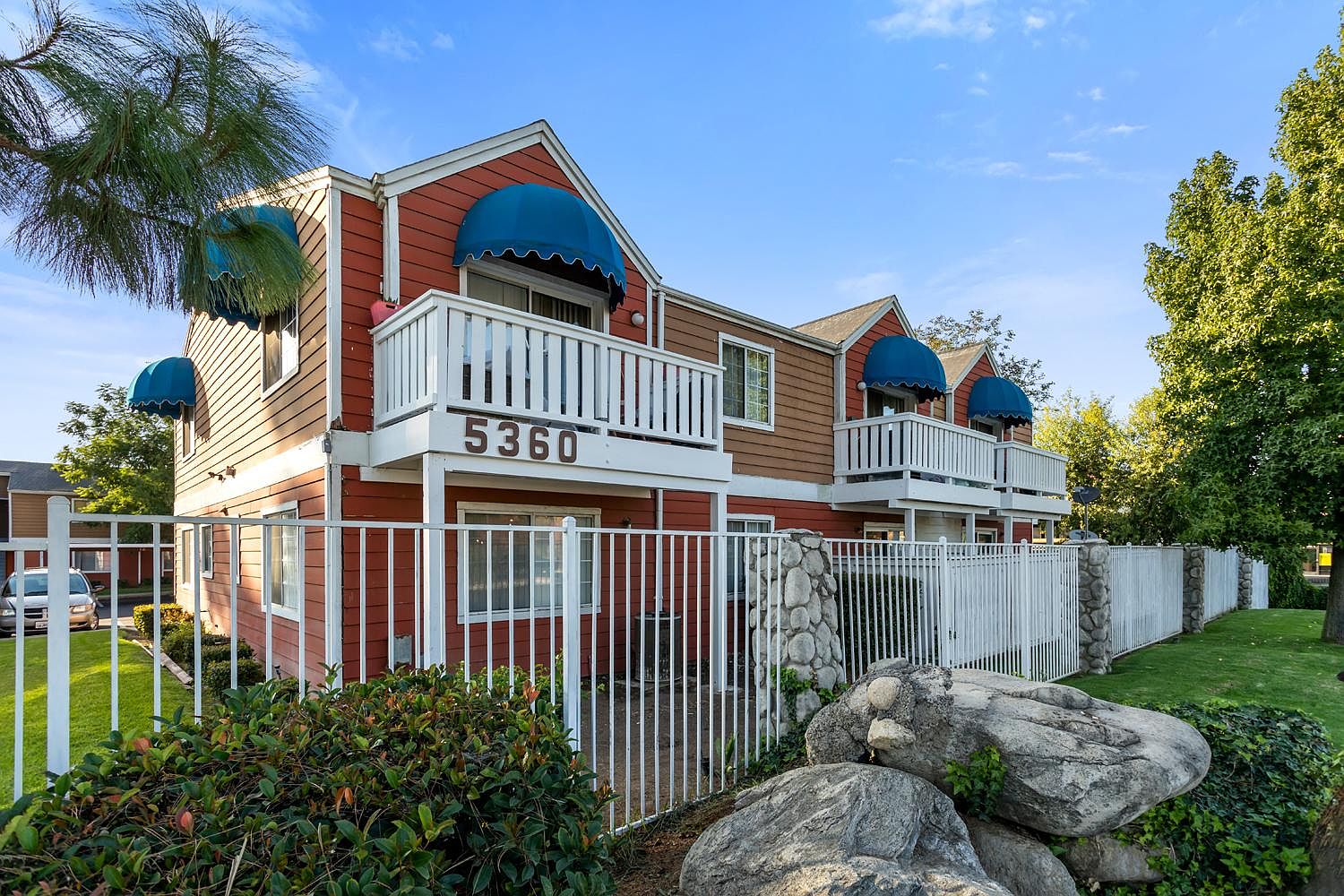 5360 Van Buren Blvd APT 121, Riverside, CA 92503 | Zillow