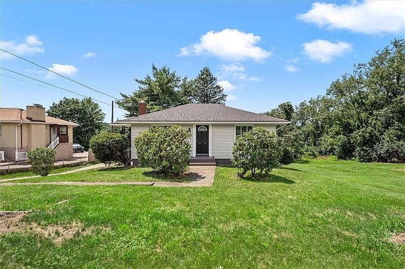 2066 McKees Rocks Rd, Mc Kees Rocks, PA 15136 | MLS #1615312 | Zillow