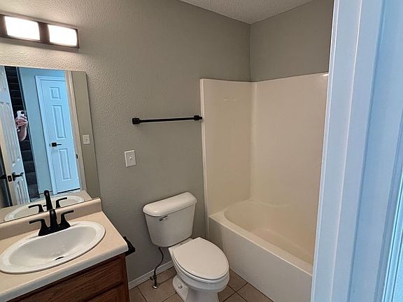 3408 SW Victoria Pl APT 1 & 2, Bentonville, AR 72712 | Zillow