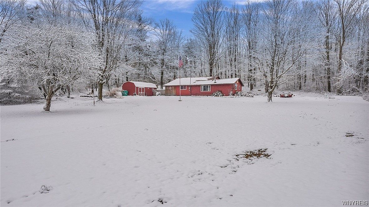 33 Pioneer Trl, North Java, NY 14113 | Zillow