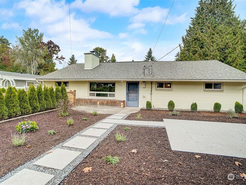 2726 NE 135th Street, Seattle, WA 98125 | Zillow