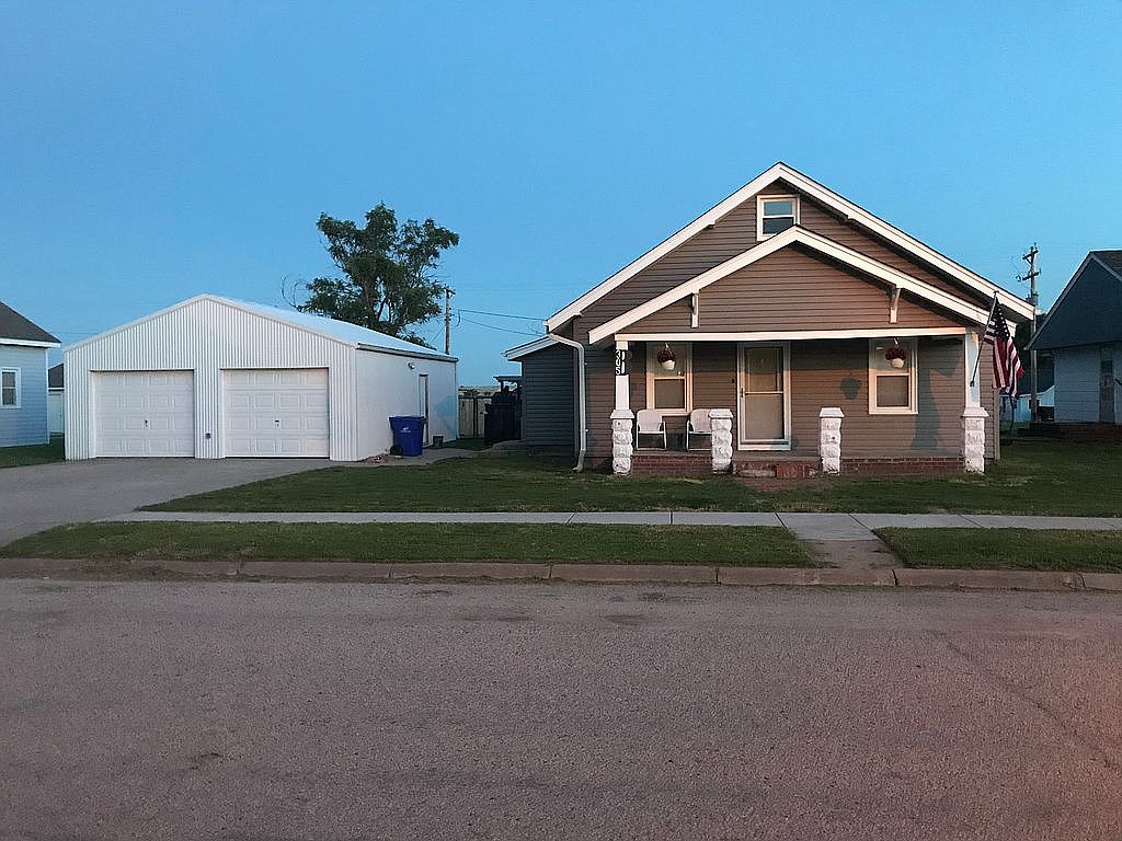 305 Main St, Damar, KS 67632 | Zillow