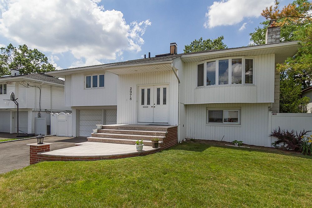 2978 Shore Dr, Merrick, NY 11566 | Zillow