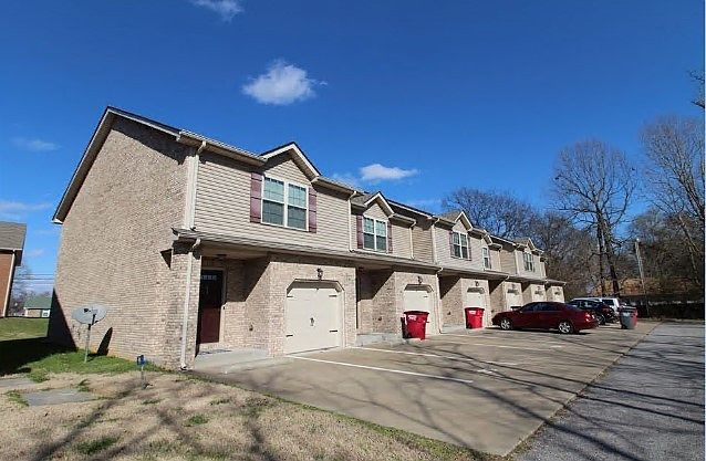 770 Needmore Rd #35, Clarksville, TN 37042 | Zillow