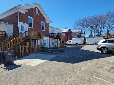 307 E Main St #D2, Stanley, VA 22851 | Zillow