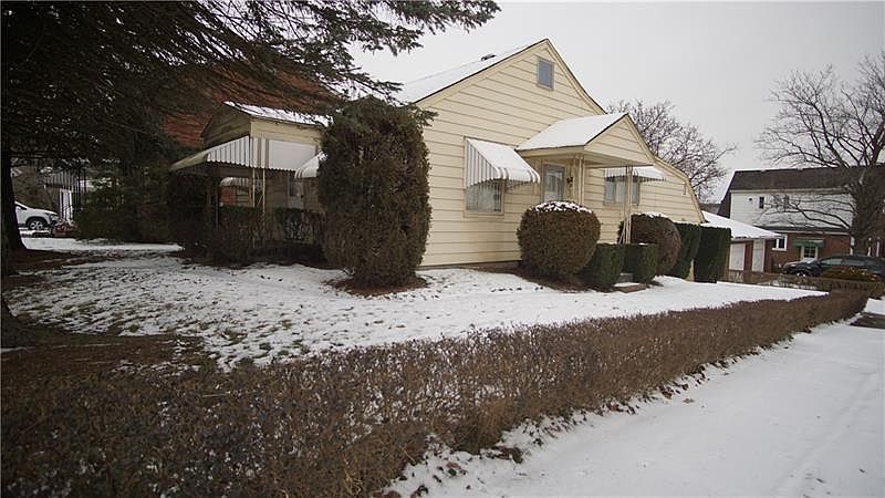 960 Burtner Rd, Natrona Heights, PA 15065 | Zillow