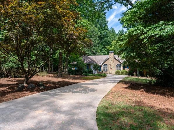 Hoschton GA Real Estate - Hoschton GA Homes For Sale | Zillow