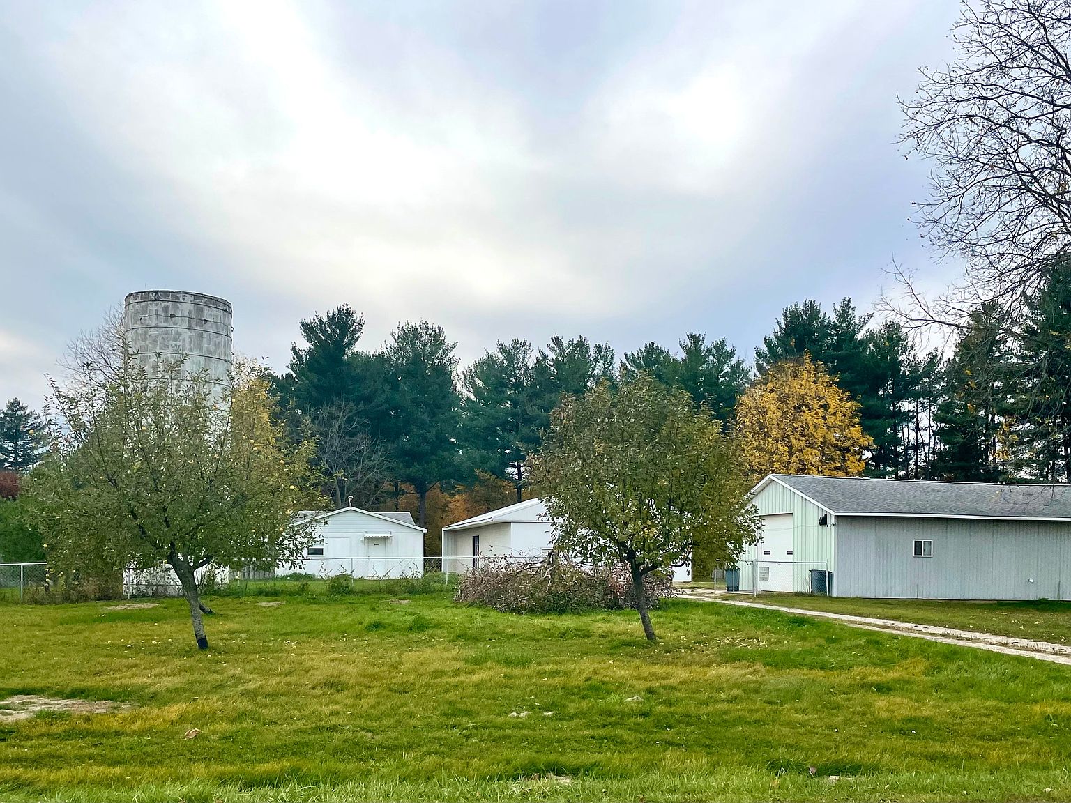 8043 Lewis Rd, Mount Morris, MI 48458 | Zillow