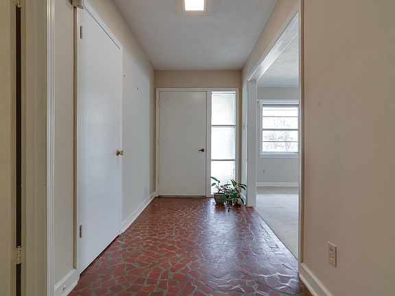 121 S Yates Rd, Memphis, TN 38120 | MLS #10159957 | Zillow