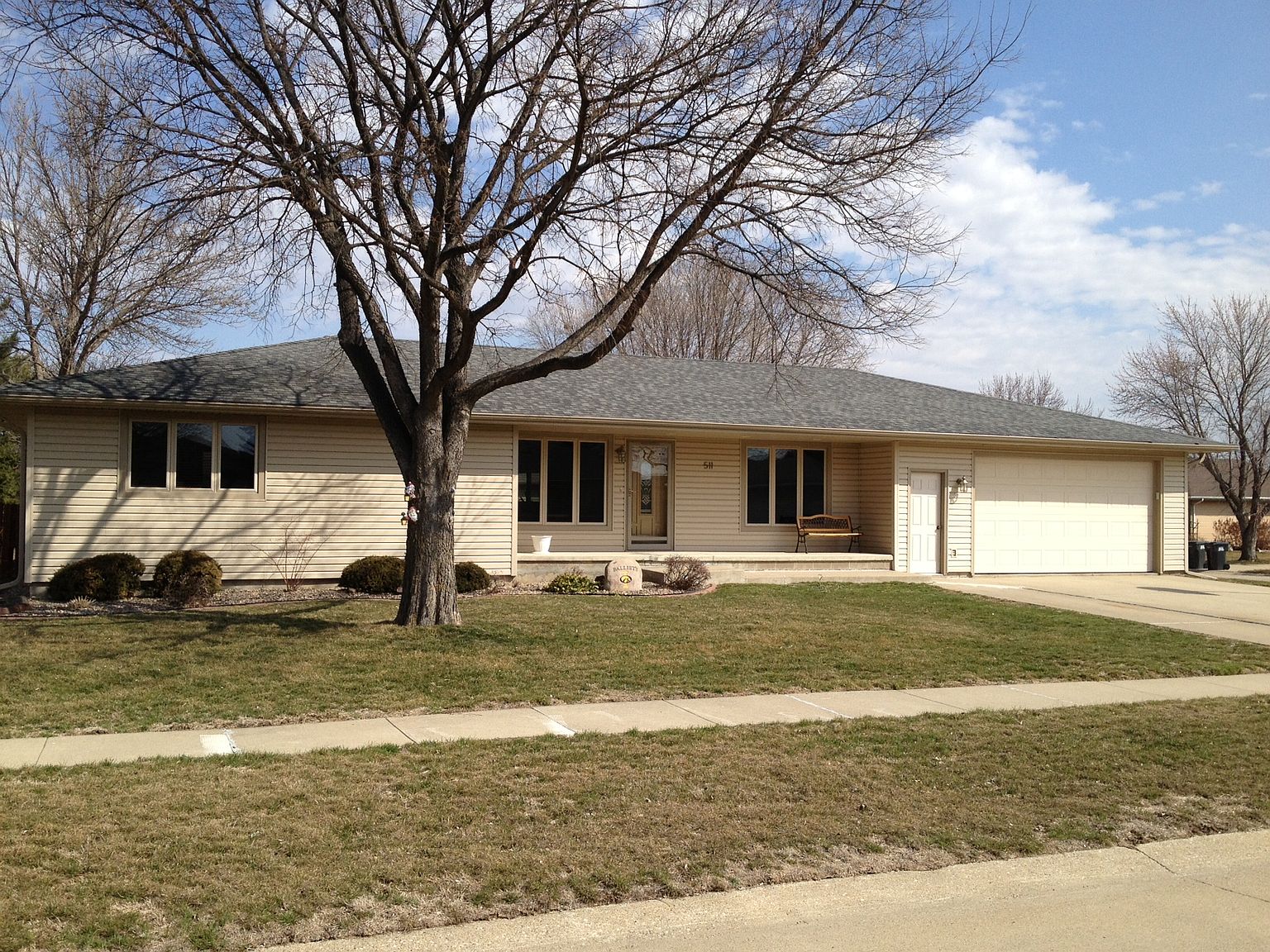 511 Silver Ln, Sergeant Bluff, IA 51054 | Zillow