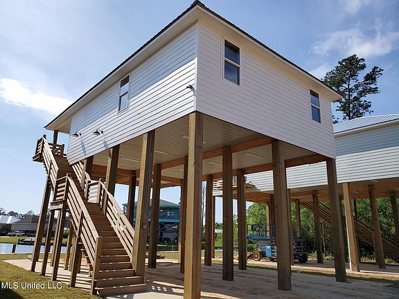 10066 E Bayou View Dr, Bay Saint Louis, MS 39520 | MLS #4045055 | Zillow