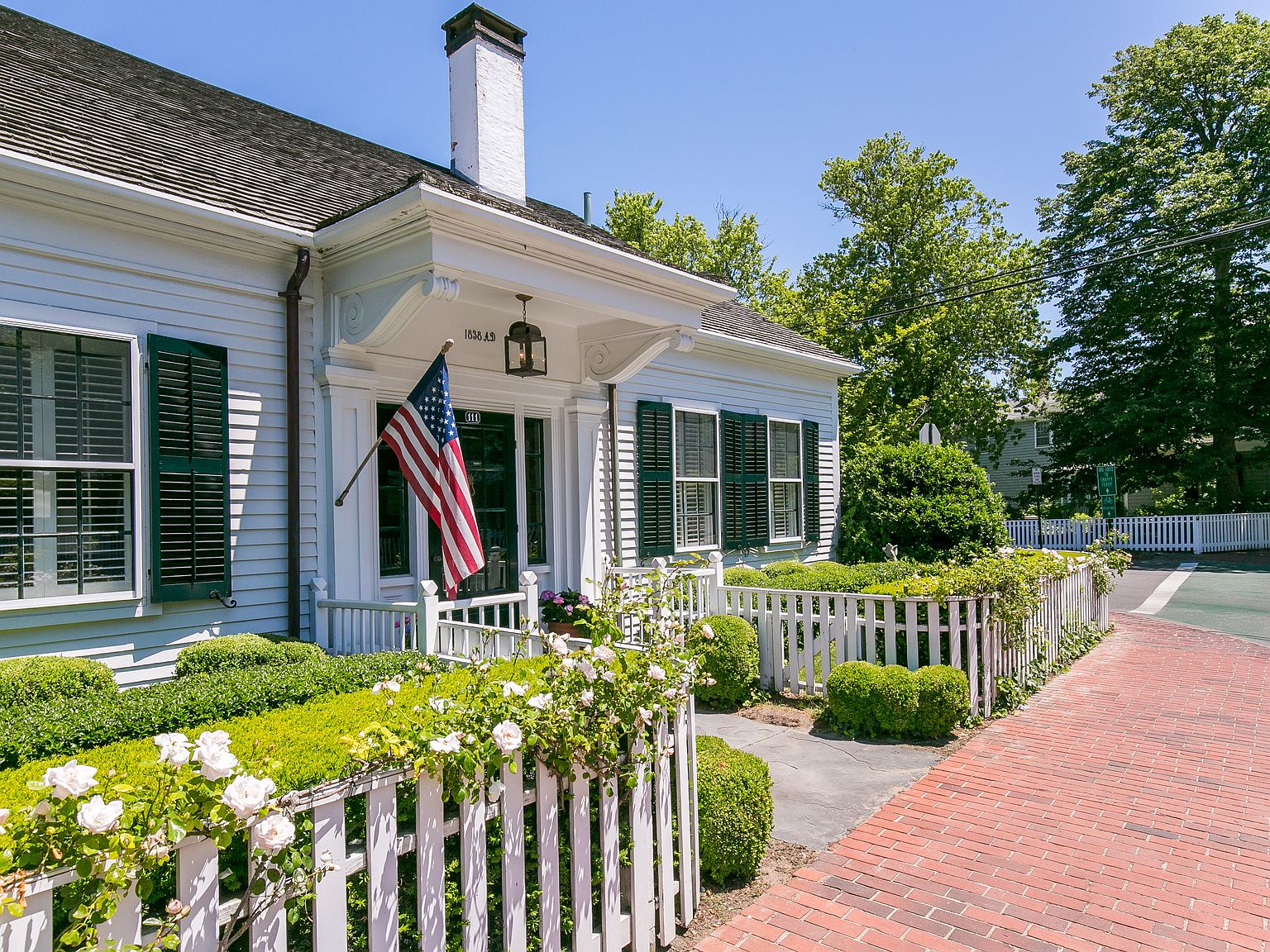 111 Upper Main St, Edgartown, MA 02539 | Zillow