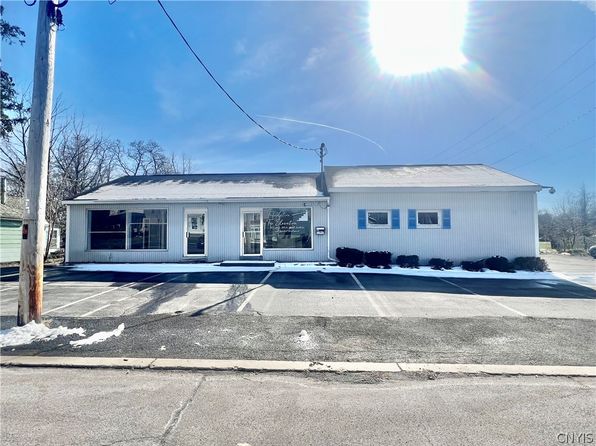 Fulton NY Real Estate - Fulton NY Homes For Sale | Zillow