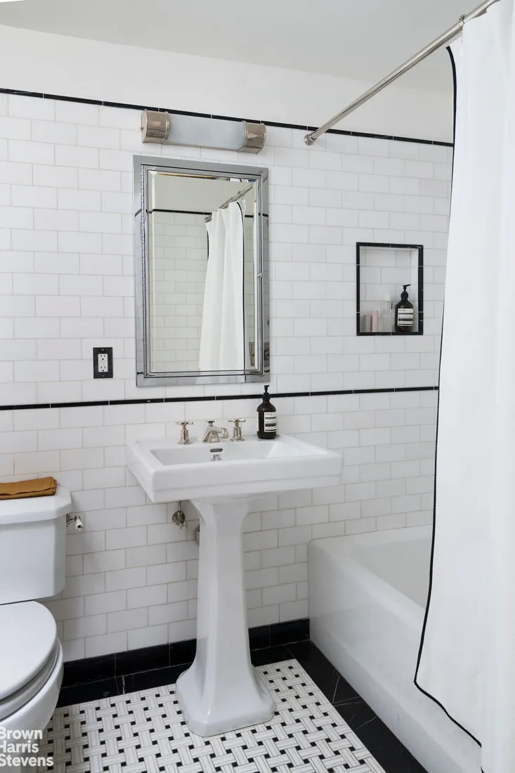 2 Horatio Street #9GE in West Village, Manhattan | StreetEasy