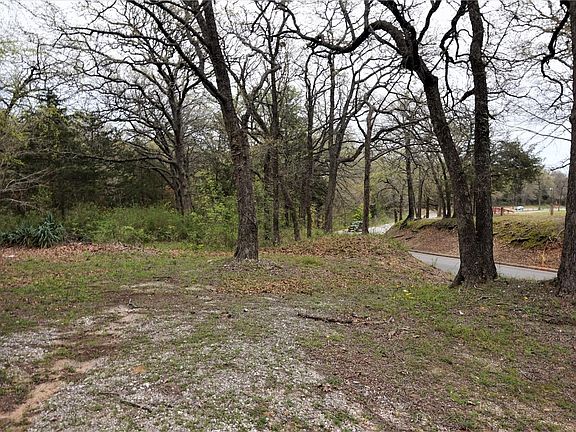1230 Waterloo Lake Dr, Denison, TX 75020 | MLS #20292149 | Zillow