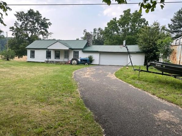 Cool Ridge WV Real Estate - Cool Ridge WV Homes For Sale | Zillow