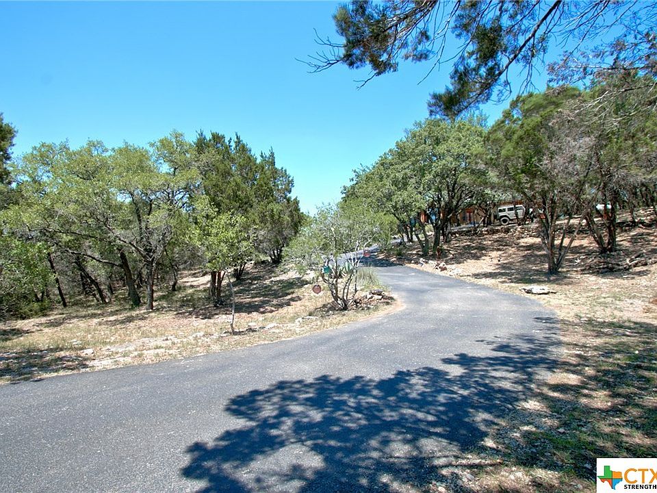 1564 Crossbow Dr, Canyon Lake, TX 78133 | Zillow