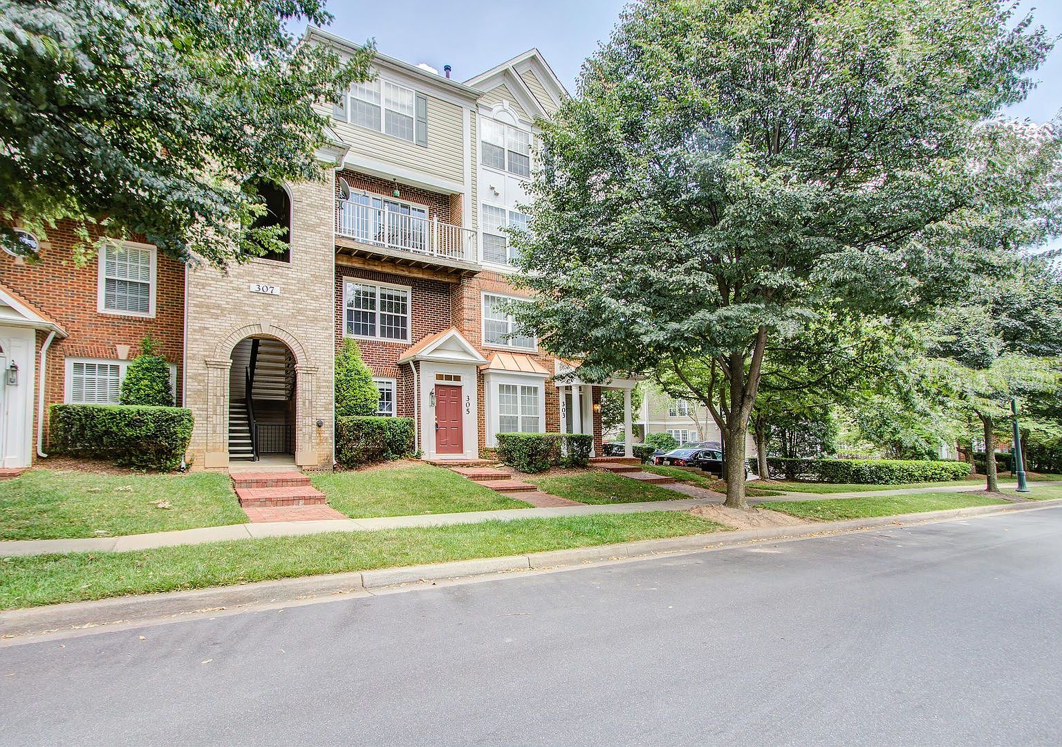305 Prettyman Dr UNIT 85, Rockville, MD 20850 | Zillow