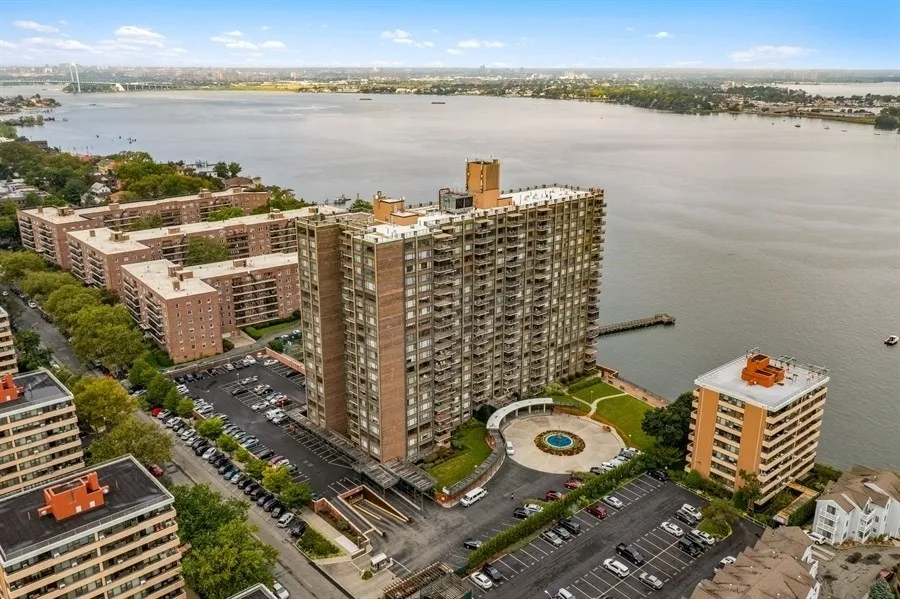 166-25 Powells Cove Boulevard #4J in Beechhurst, Queens | StreetEasy