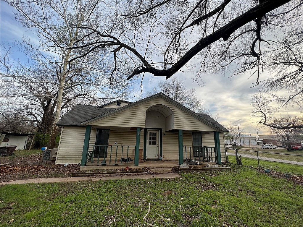 202 E Ash St, Lexington, OK 73051 | Zillow