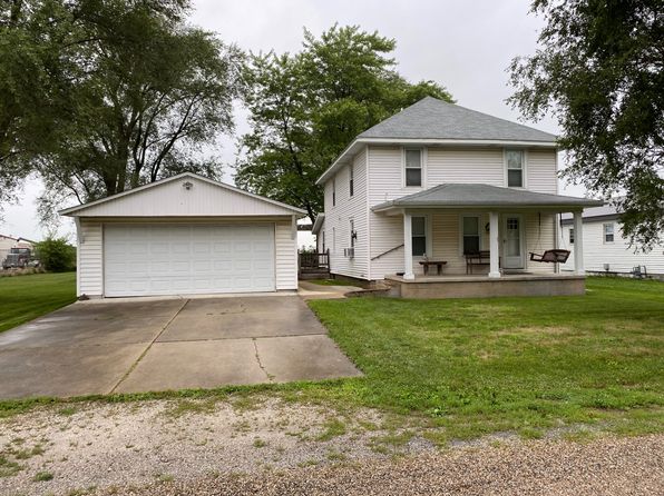 Arthur Real Estate - Arthur IL Homes For Sale | Zillow