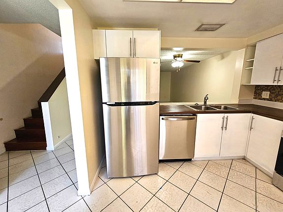 8819 Springtree Lakes Dr, Fort Lauderdale, FL 33351 | Zillow